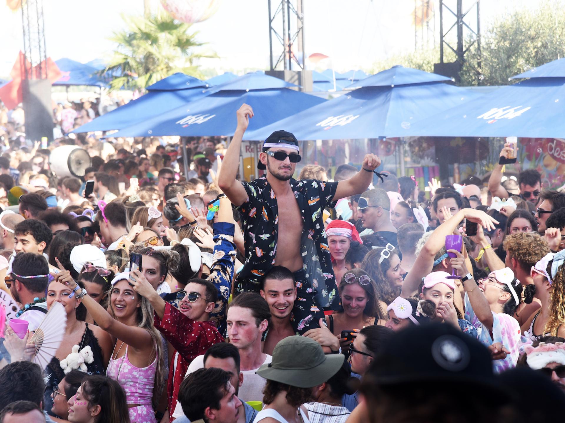 Les évènements emblématiques du Palais rayonnent à travers le monde ...